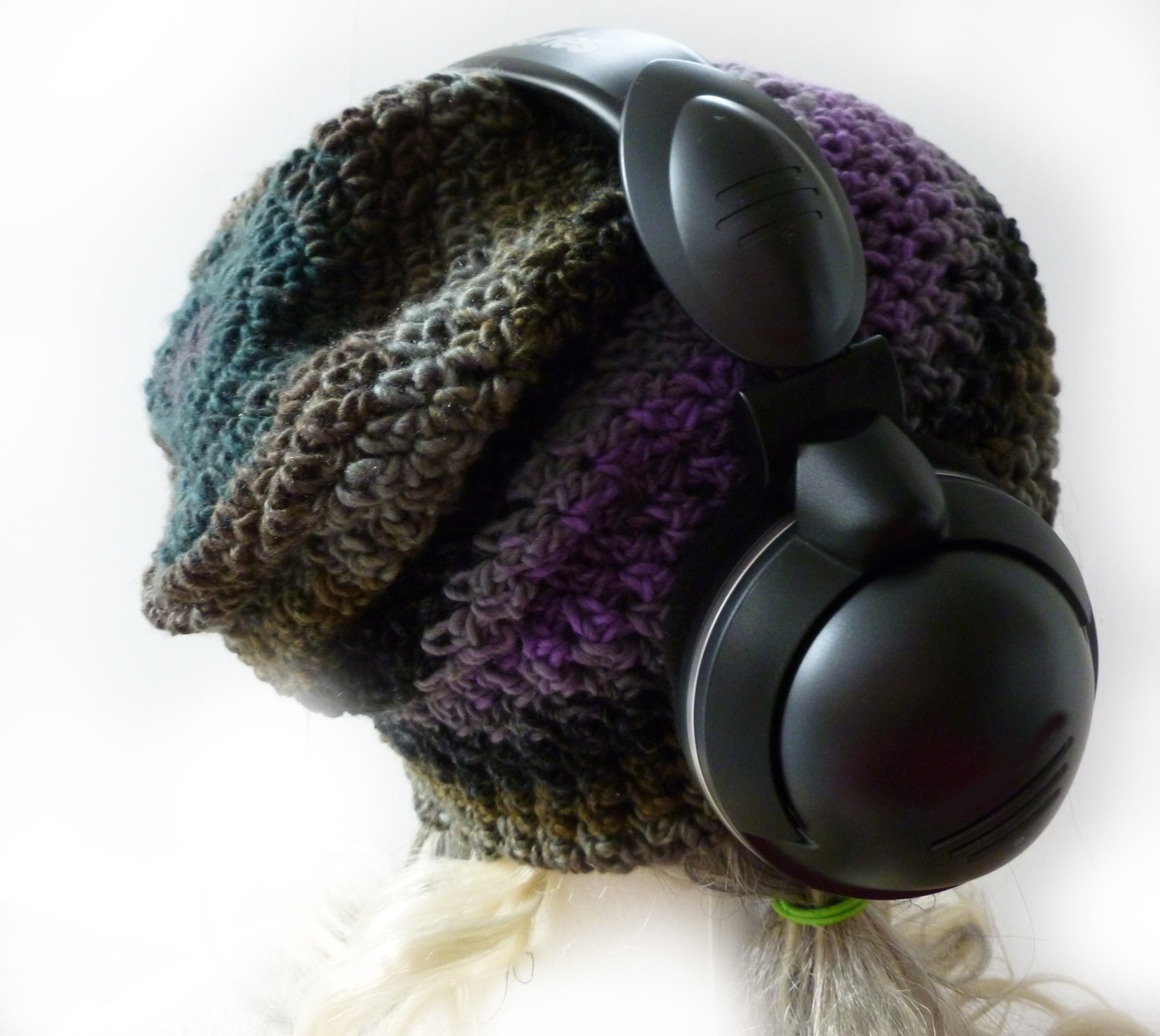 Slouchy Beanie Gaming Hat Extreme Slouch Effect Dark Green Gray Brown ...